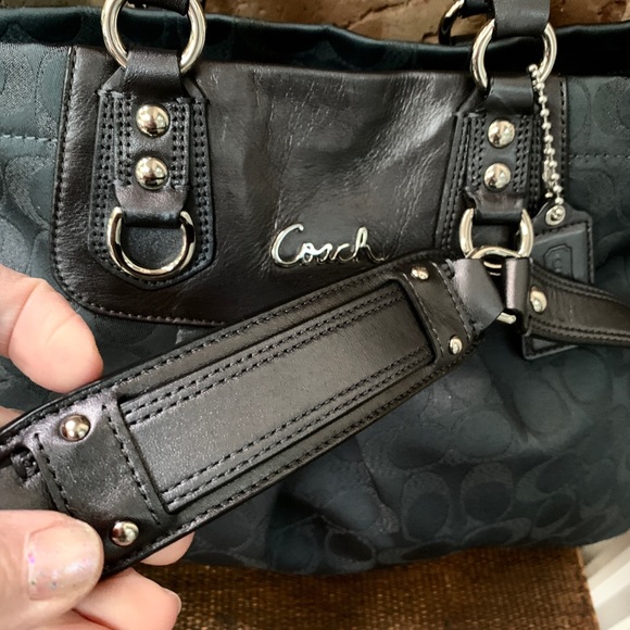 Coach | Bags | Coach Carryall Tote Bag F8776 | Poshmark
